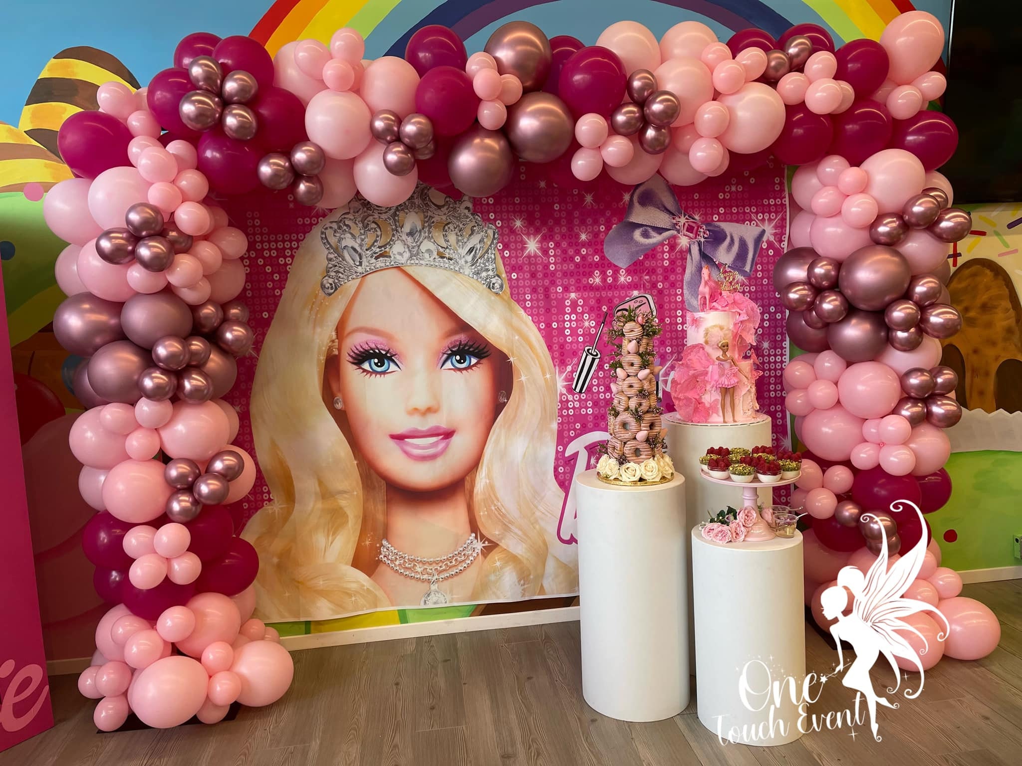 Barbie Birthday Decoration Set With Bright Pink Balloons Garland Arch ...
