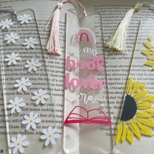 Summer Theme Bookmarked | Daisy |in My Book Lover Era |sunflower ...