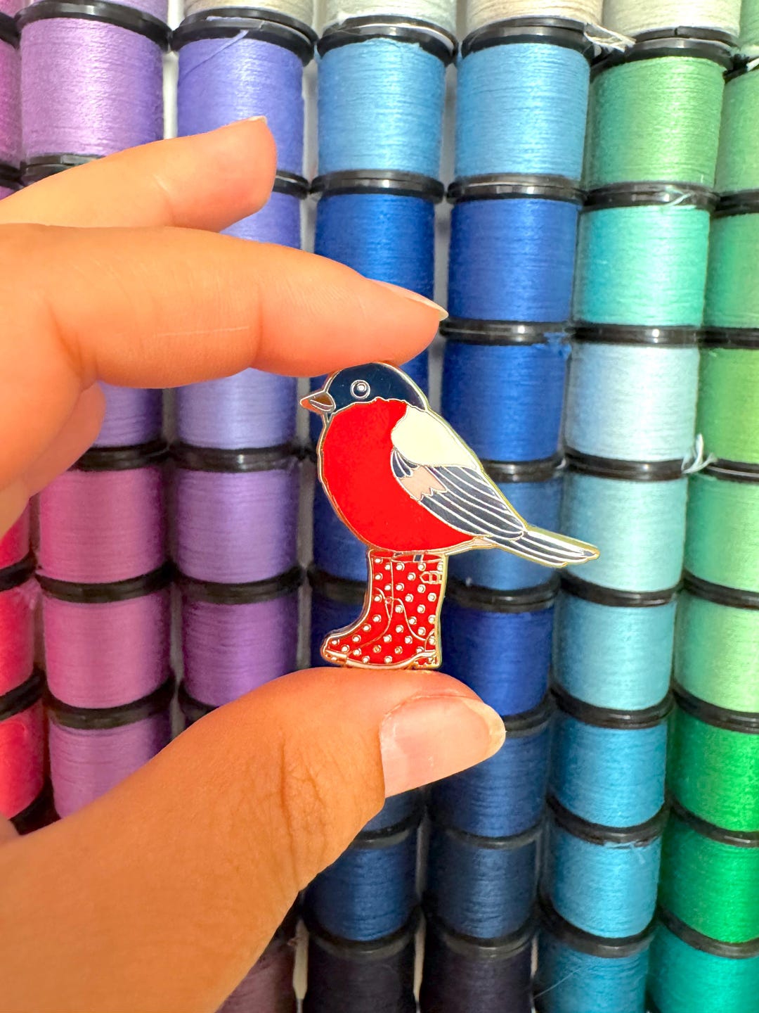 Bullfinch Bird Needle Minder With Red Boots – Strong Magnetic Needle ...