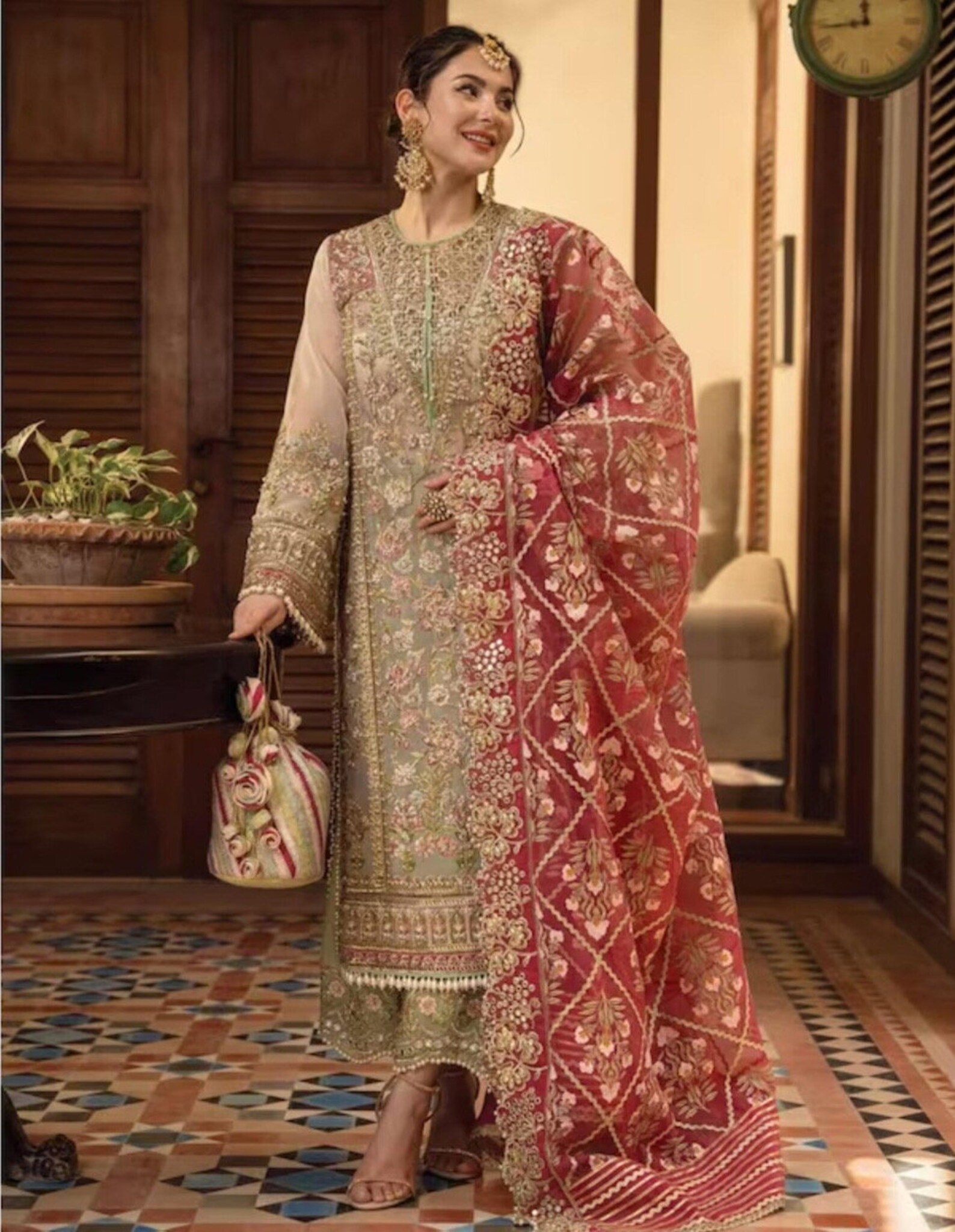 Pakistani Wedding Dresses Indian Dresses Designer Collection Eid Suit ...