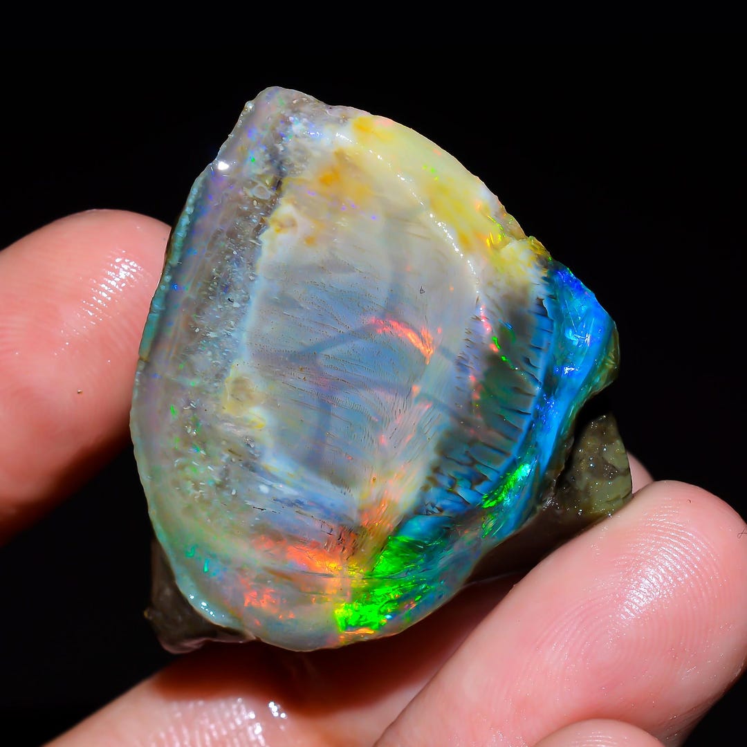54.5 Carat Rare Ethiopian Welo Opal Rough: 33X26X13 Mm Natural Oil Opal ...