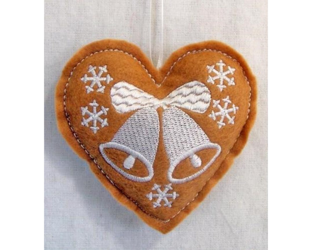 ITH Stuffed Christmas Heart Ornament - Machine Embroidery Design, in ...