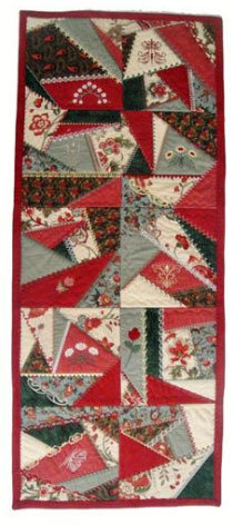 ITH Crazy Quilt Block With Crest Machine Embroidery Design - Etsy