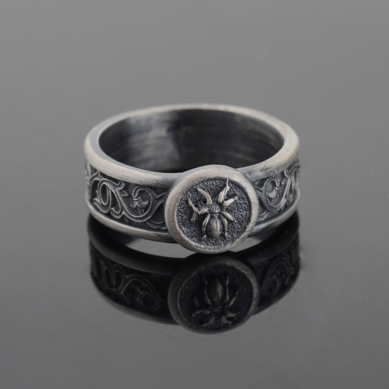 Handmade Sterling Silver Spider Signet Ring: Lily Motif Detailed - Etsy