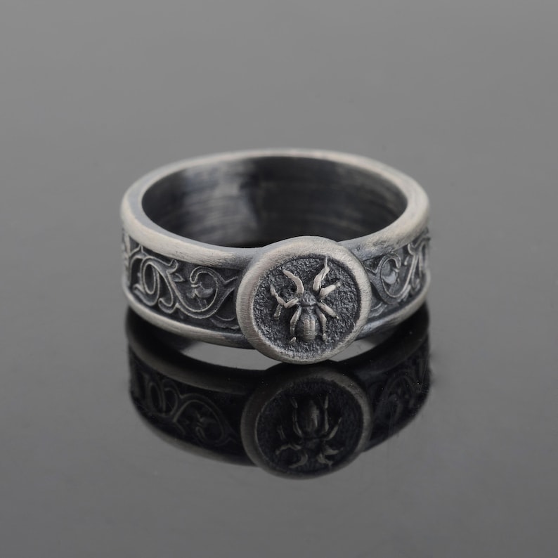 Handmade Sterling Silver Spider Signet Ring: Lily Motif Detailed - Etsy