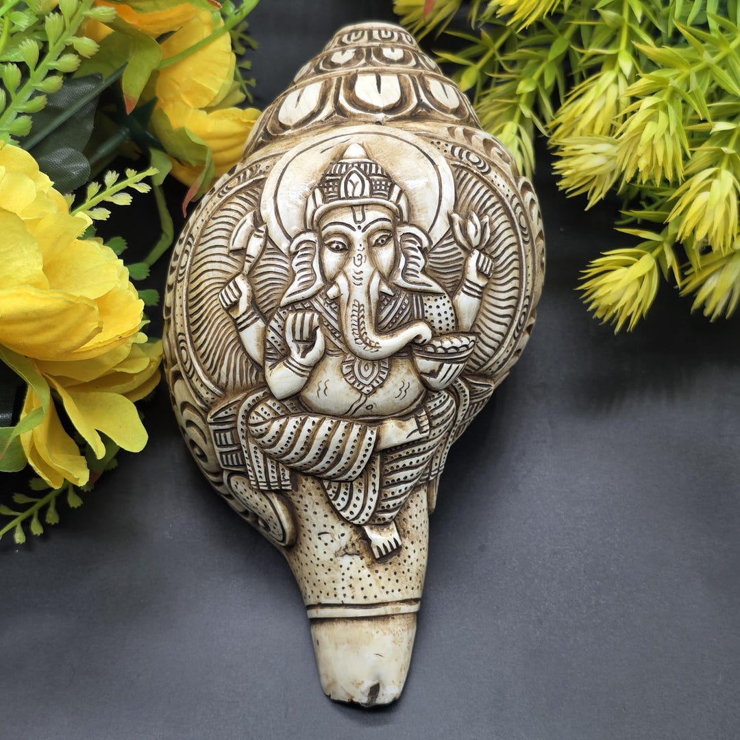Handcrafted Lord Ganesha Conch Shell • Blowing Puja Shankh - Etsy