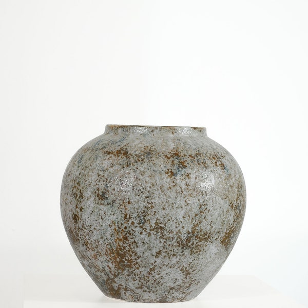Round Ceramic Vase - Etsy