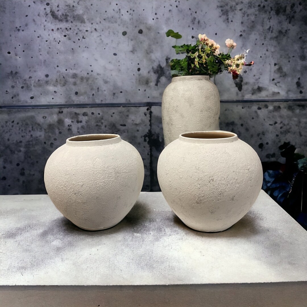 White Round Texture Vase , Ceramic Vase - Etsy