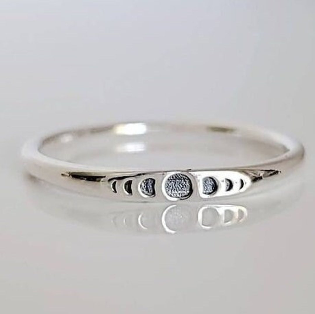 Phases of Moon Ring, Sterling Silver, Astronomical Lunar Phases Cycle ...