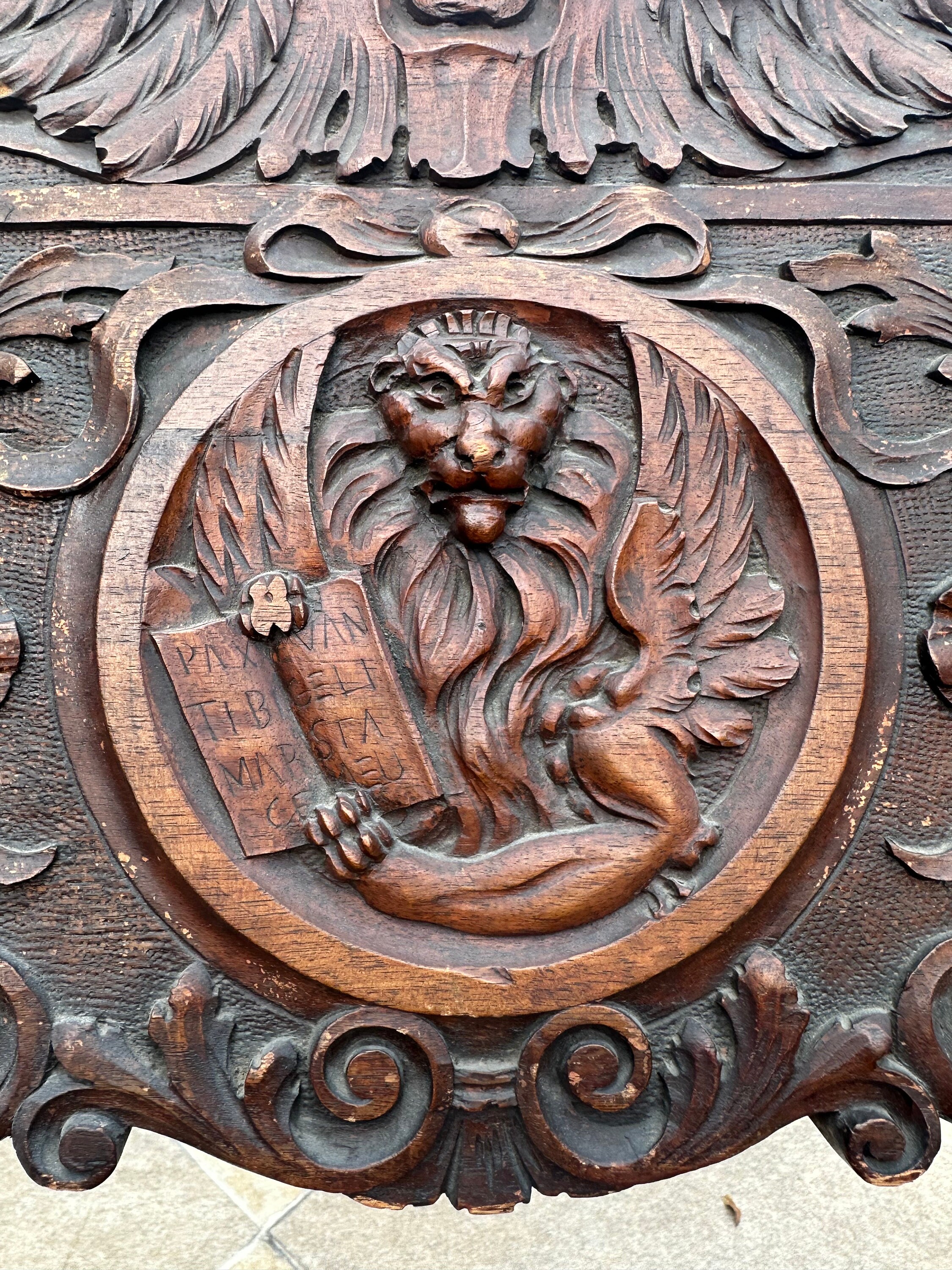 Gothic Medieval Renaissance Carved Lion Walnut Medallion Shield Ornate ...