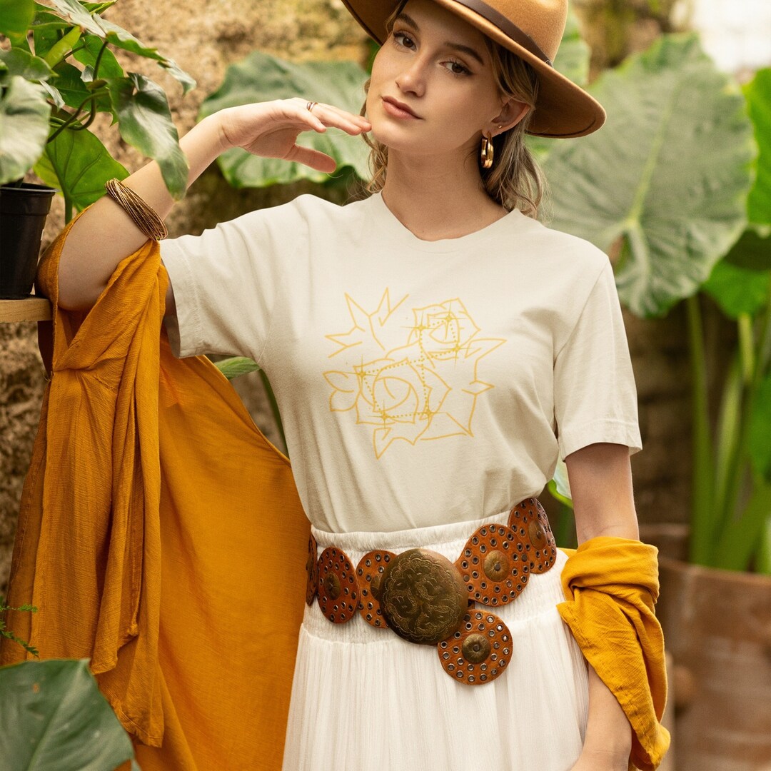 Navia Genshin Impact Shirt Constellation T-shirt Minimalist Anime Merch ...