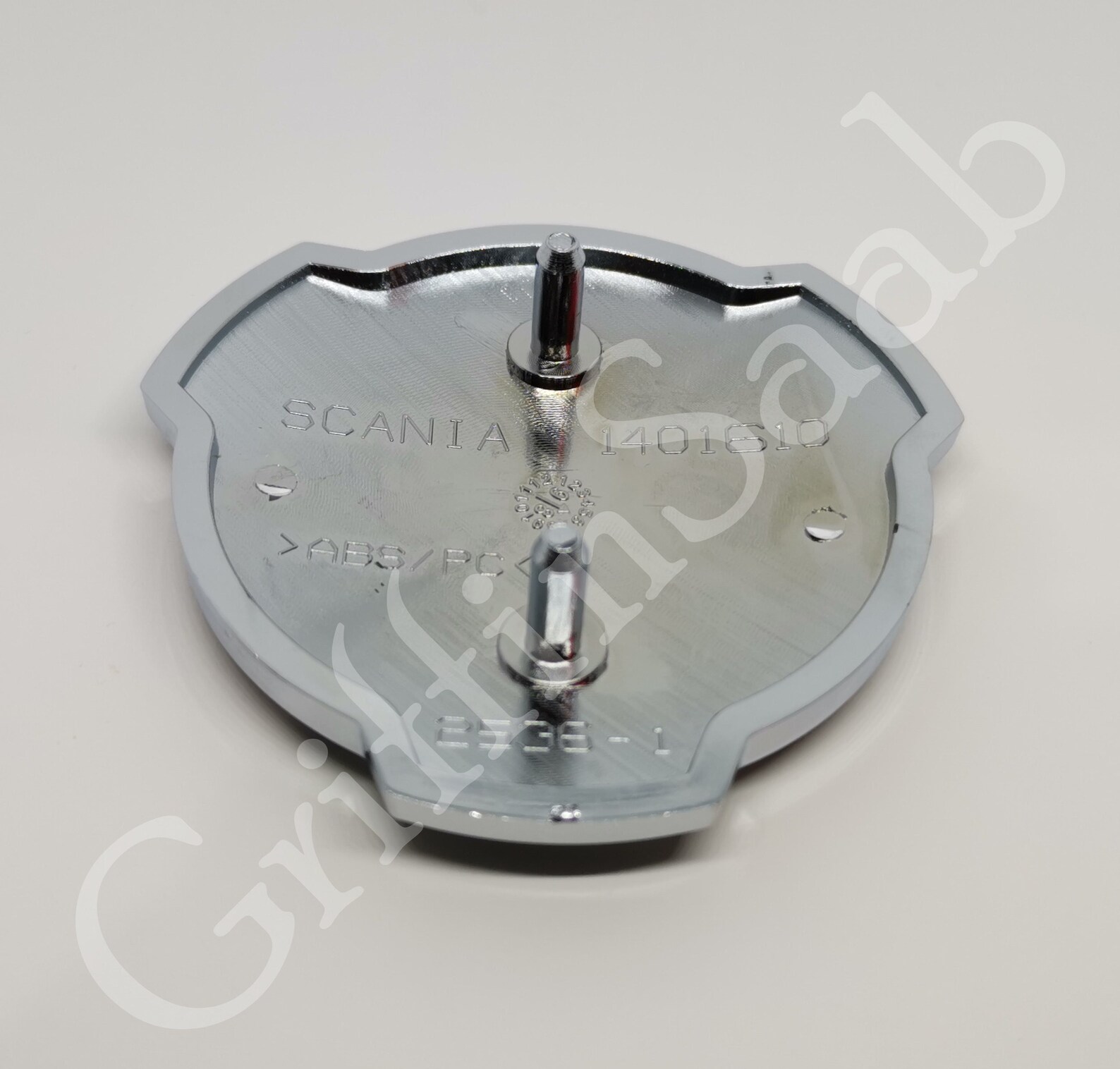 Scania King of the Road V8 Topline Truck Badge Grill Emblem Griffin ...