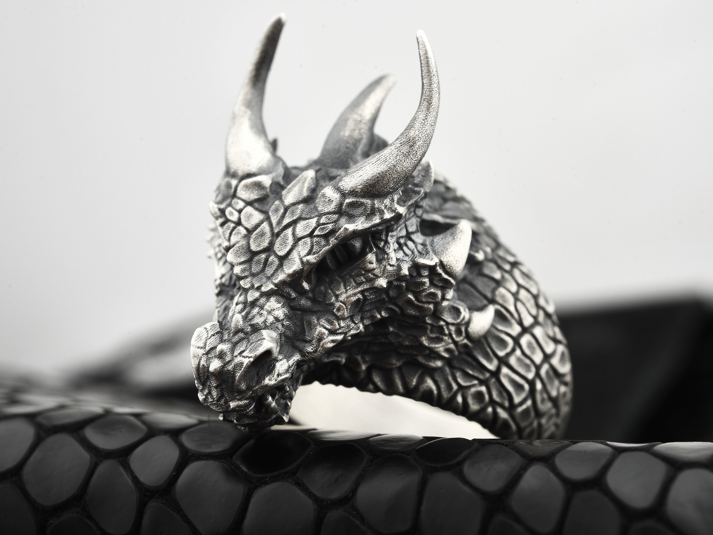 Handmade Dragon Head Men's Ring in Oxidized Silver 3D - Etsy