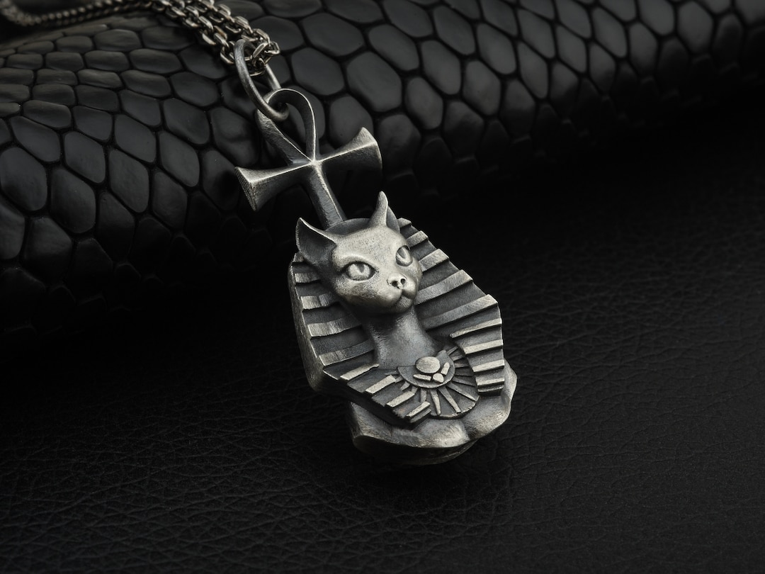 Charming Ancient Egyptian Bastet Necklace in Oxidized Silver for Men ...