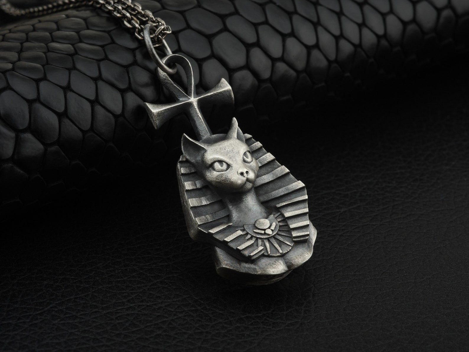 Charming Ancient Egyptian Bastet Necklace in Oxidized Silver - Etsy