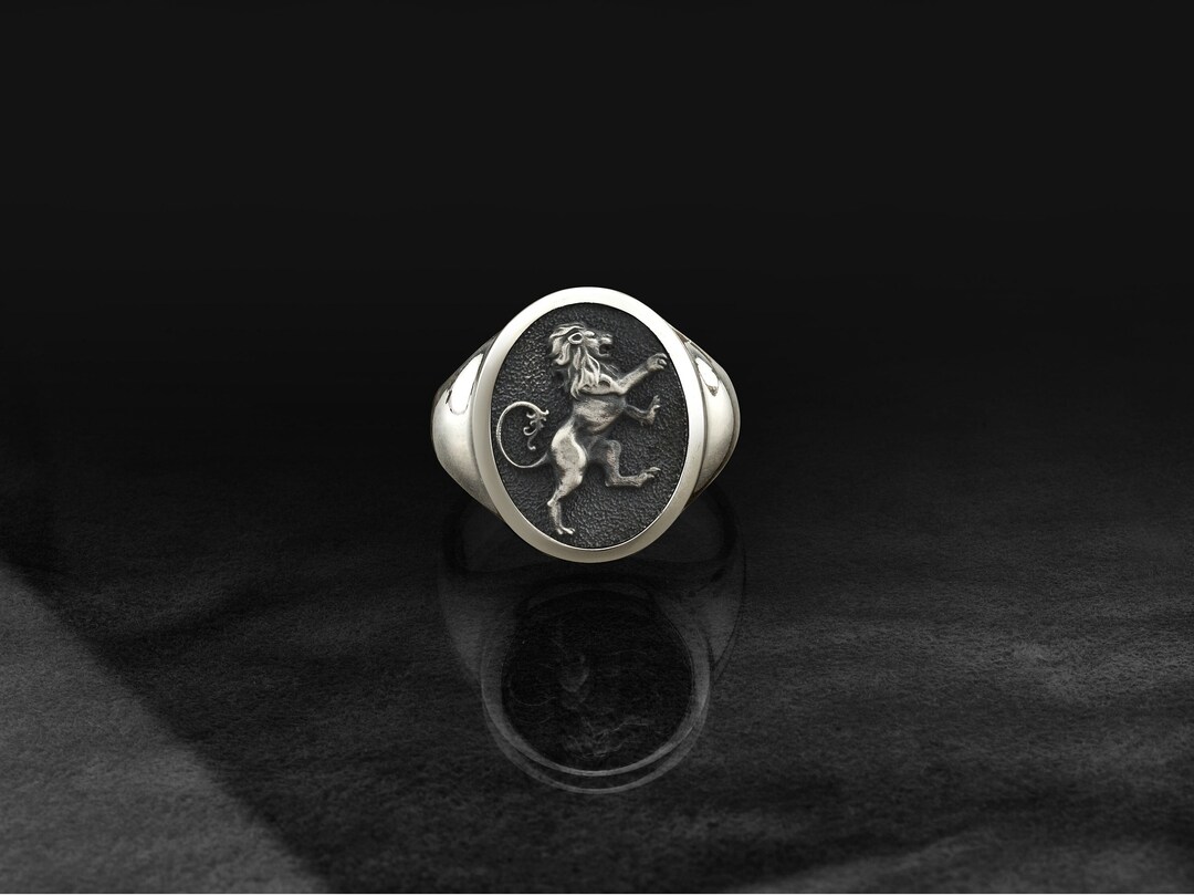 Charming Rampant Lion Men's Signet Ring in Oxidized Silver ...