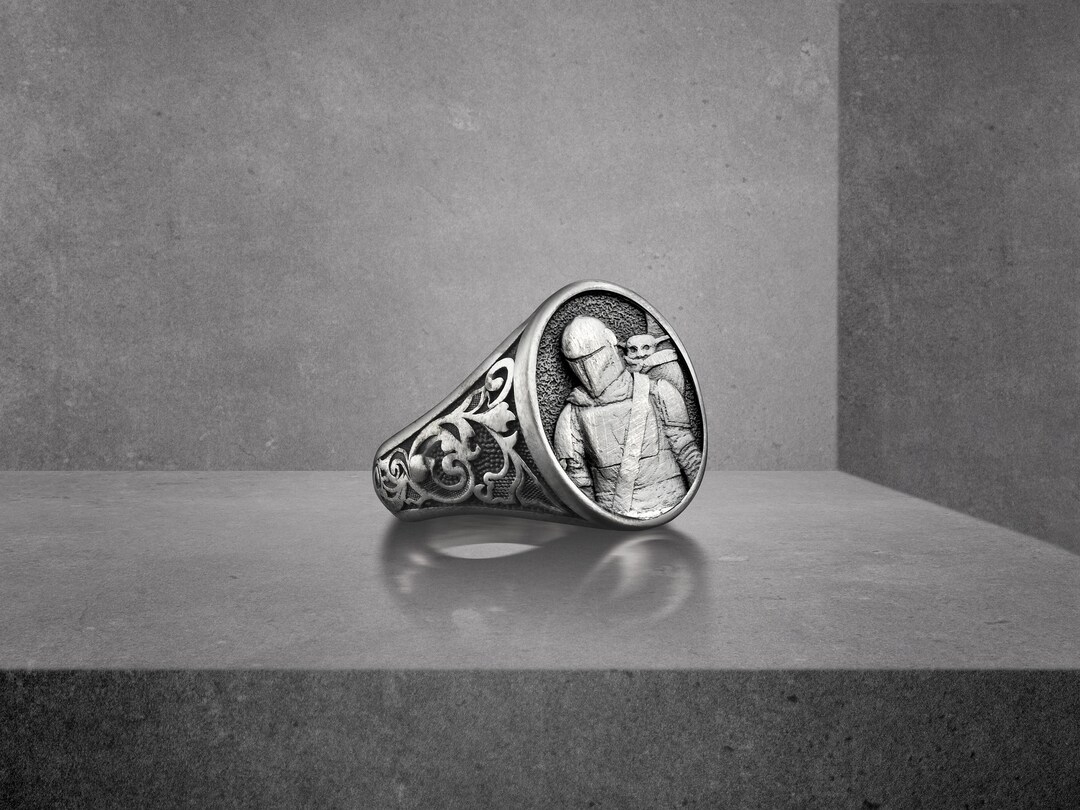 Star Wars Engraved Dainty Signet Ring, Mandalorian and Baby Yoda Ring ...