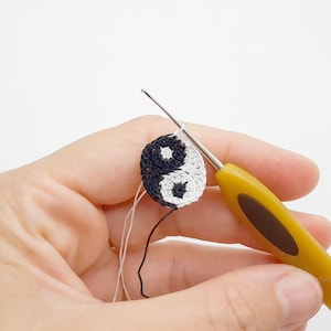 Ying Yang Crochet Applique Pattern. Ying Yang Pattern. Tutorial Black and White Crochet - Etsy