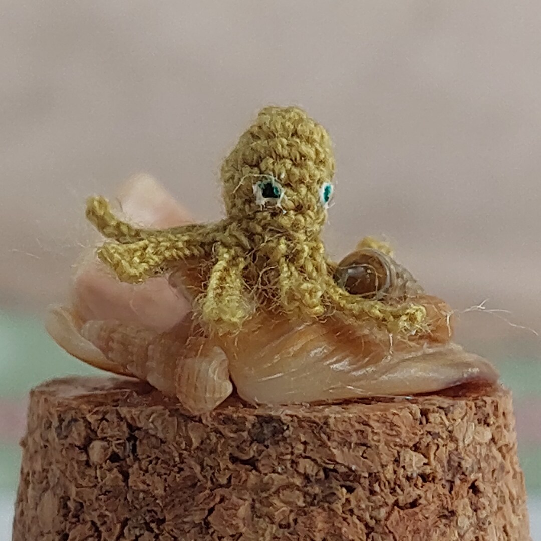 Octopus Miniature Crochet Art. Micro Crochet Octopus in a Bottle OOAK ...