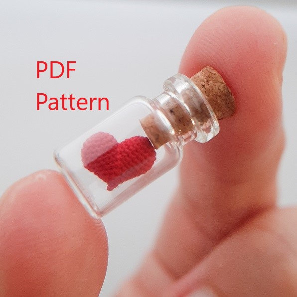 Red Heart Crochet Pattern. Micro Crochet Heart Pattern. How to - Etsy