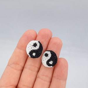 Ying Yang Crochet Applique Pattern. Ying Yang Pattern. Tutorial Black ...