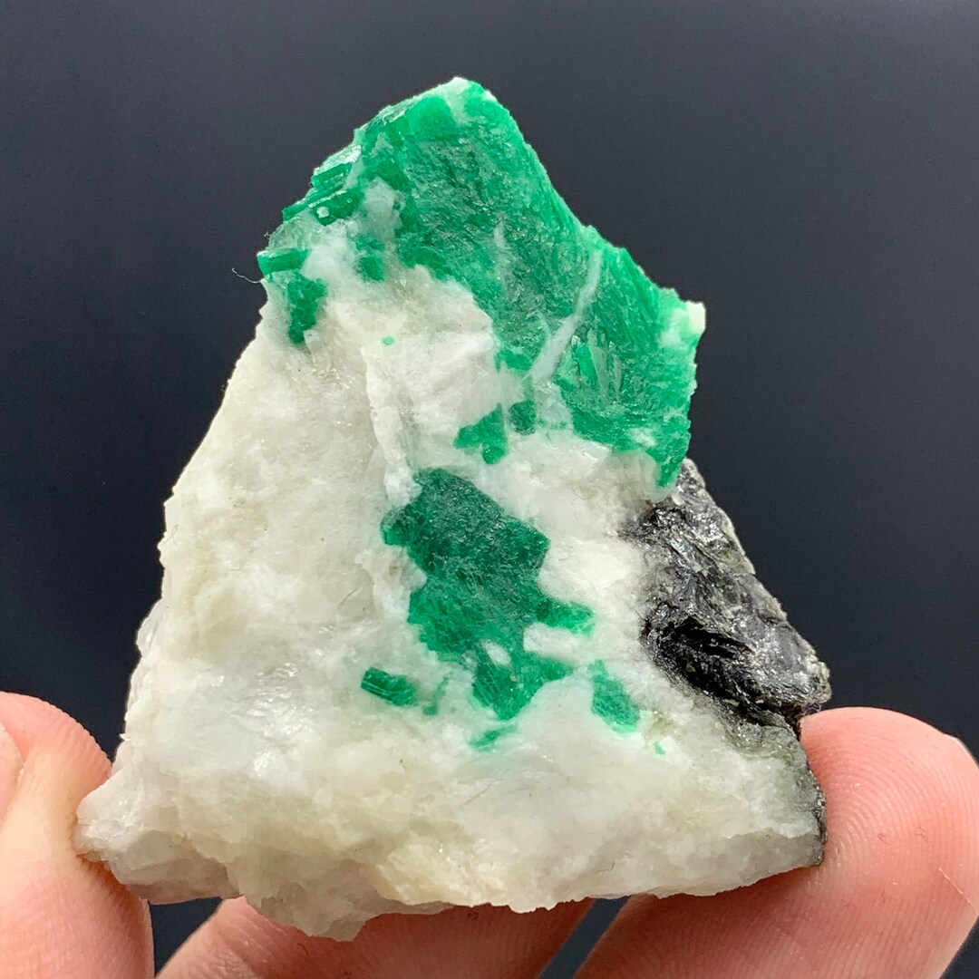 31.37 Gram Natural Emerald Specimen From Swat Pakistan | Gorgeous ...