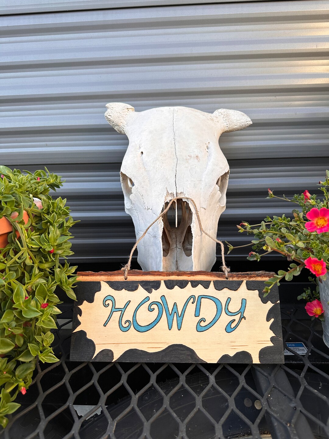 Hand Made Howdy Wood Sign - Etsy