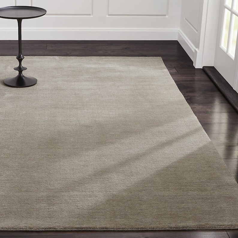 Baxter C & B Designs Handmade Putty Grey Tufted 100% Wool Area Rugs ...