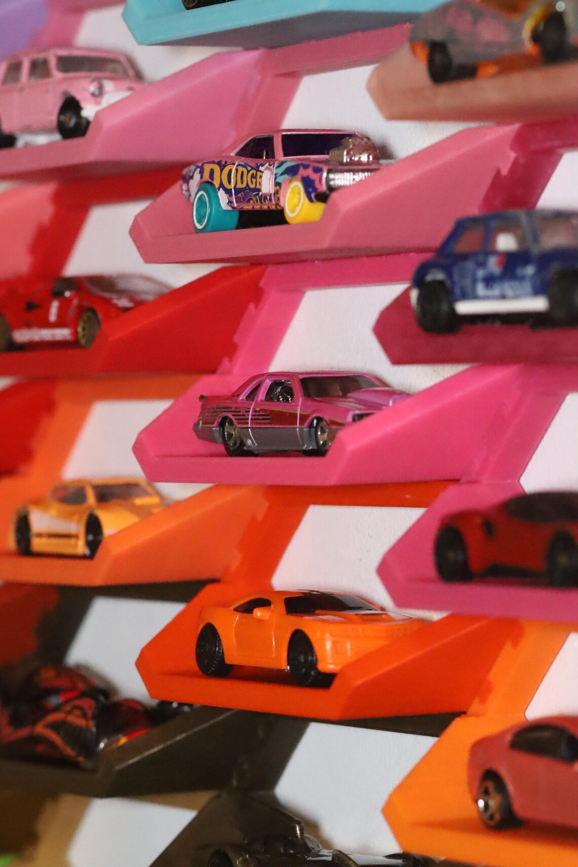Modular Hexagonal Display Stands for 1:64 Diecast Cars – Custom Wall ...