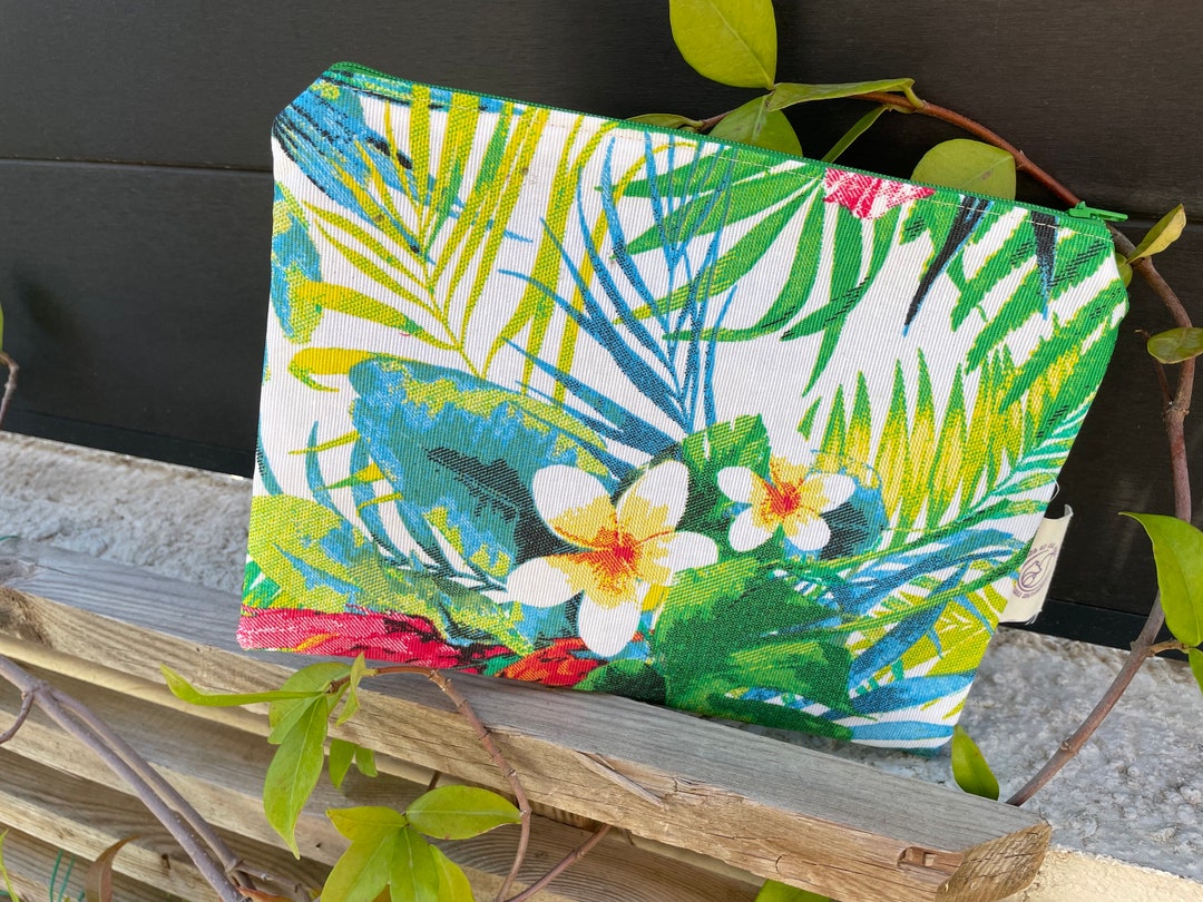 Large Model Pouch - Etsy