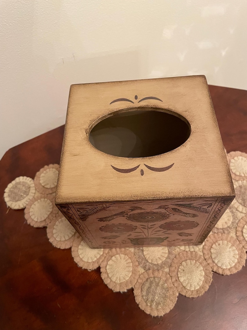 Colonial, Primitive, Early American Tissue Box Cover - Etsy