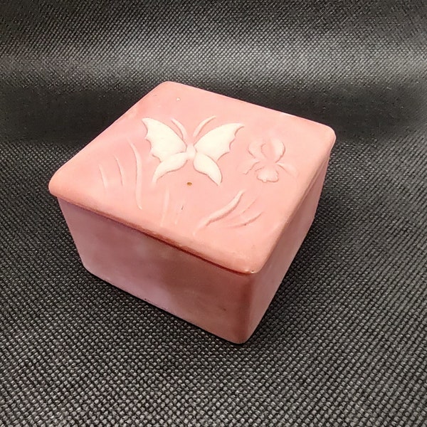 Vintage Trinket Box - Etsy