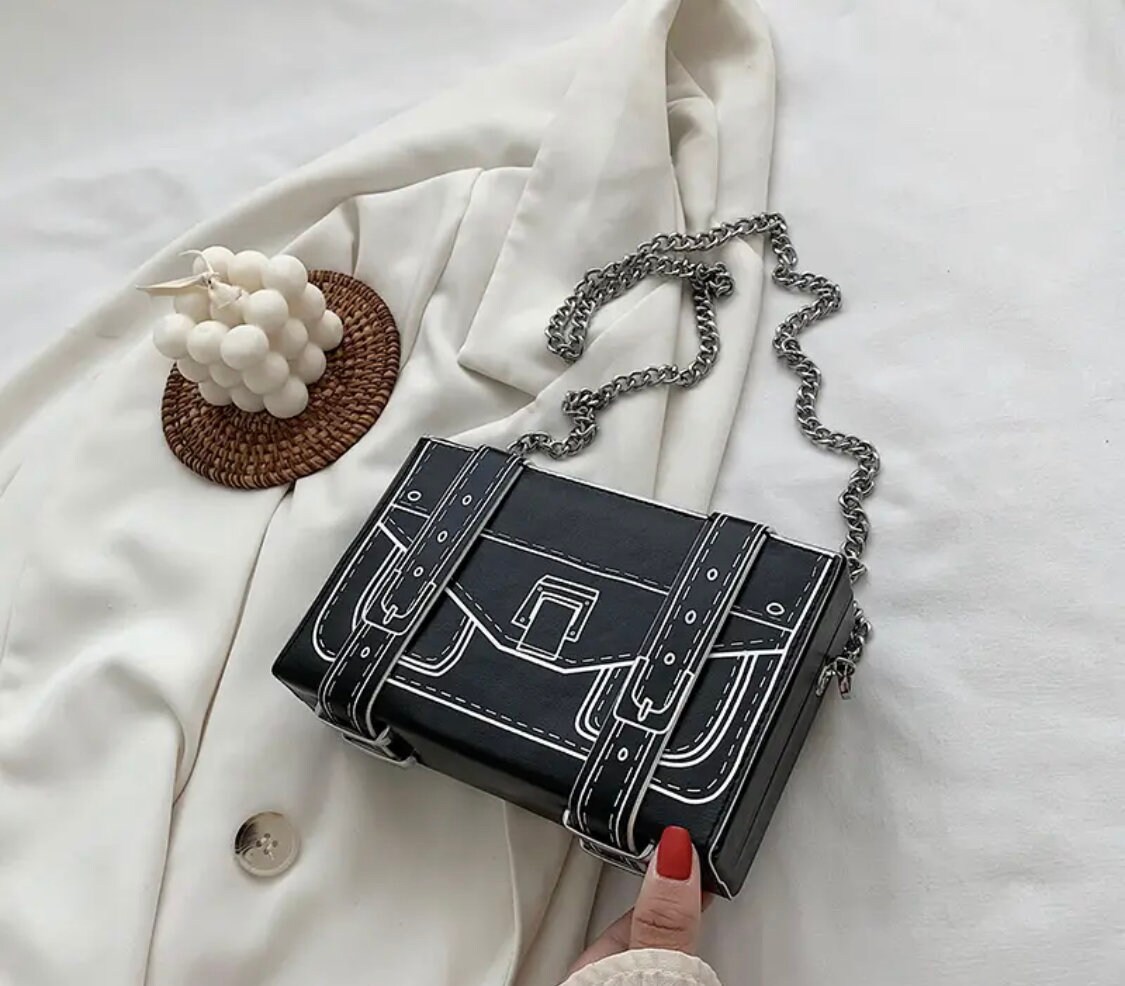 2D Crossbody Bag , Design , Black&white , Gift - Etsy