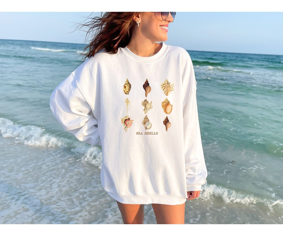 Vintage Sea Shells Sweatshirt, Beachcombing Sweatshirt for Sea Shell or ...