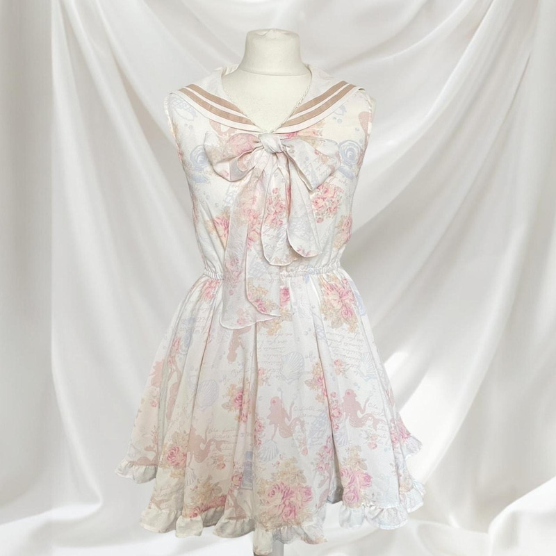 Liz Lisa Bow - Etsy UK