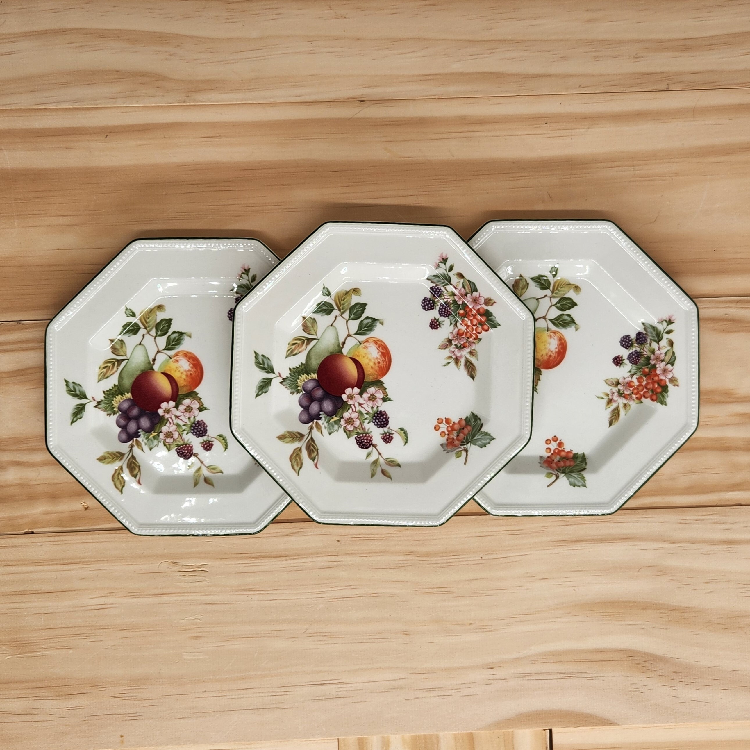 Vintage Johnson Brothers Fresh Fruit Octagonal Salad / Dessert Plate - Etsy