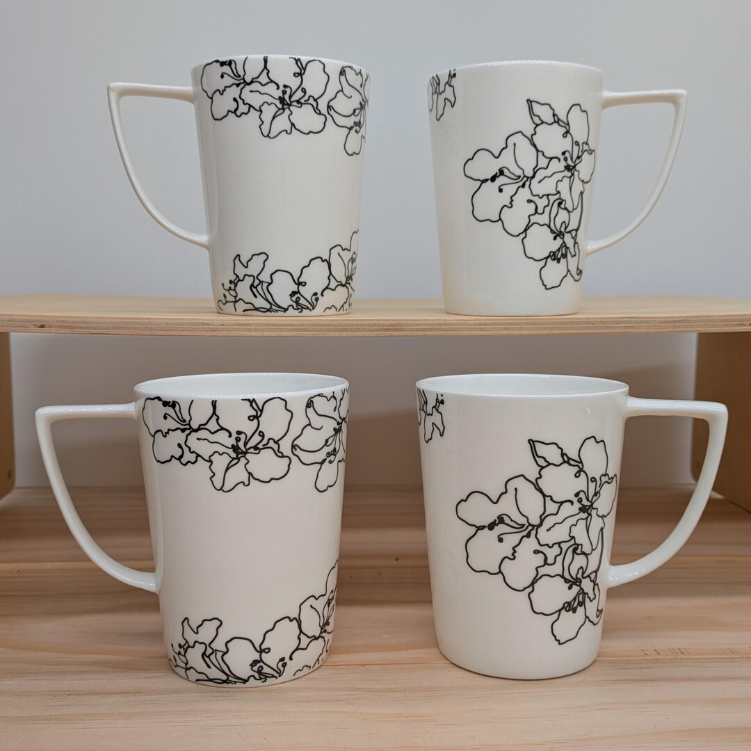 Ciroa Forma Fine Bone China Mugs Set of 4 Modern Black Floral Line ...