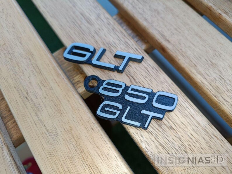 Reproducción 3D. PACK Insignia VOLVO 850 GLT . Emblem . Logo . Badge ...