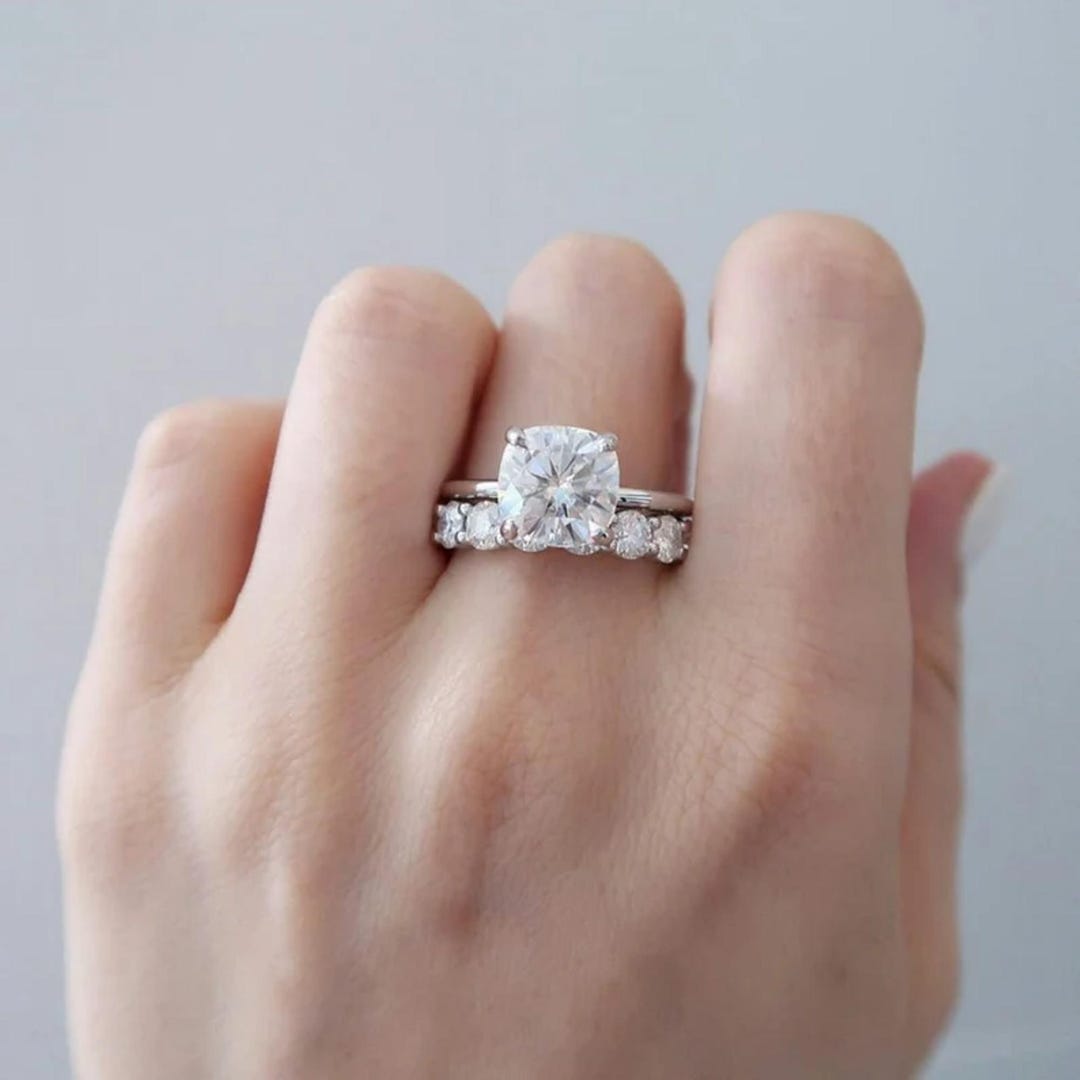 Anillo nupcial de moissanita de corte cojín de 3 quilates, anillo ...