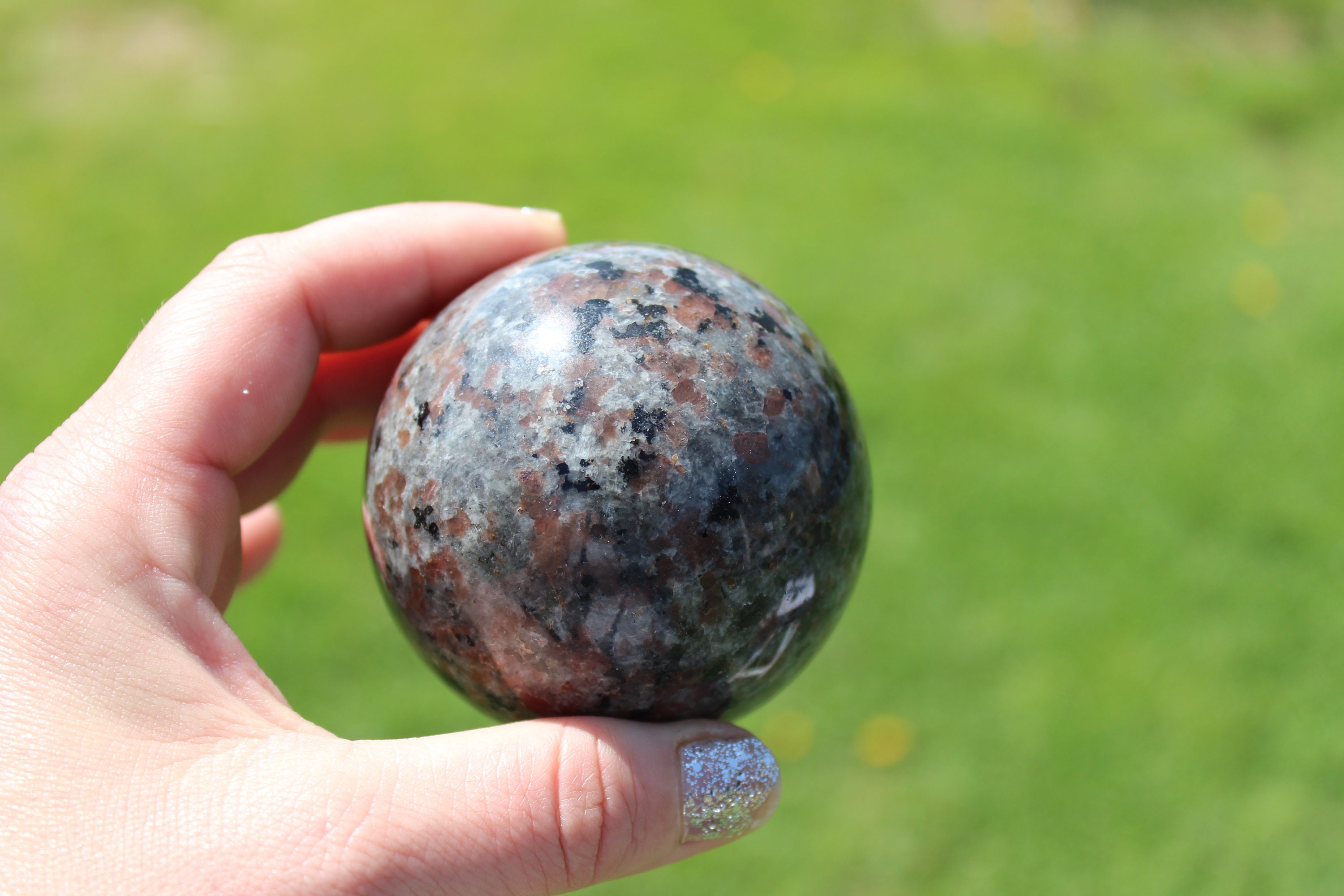 Yooperlite Spheres UV Reactive - Etsy