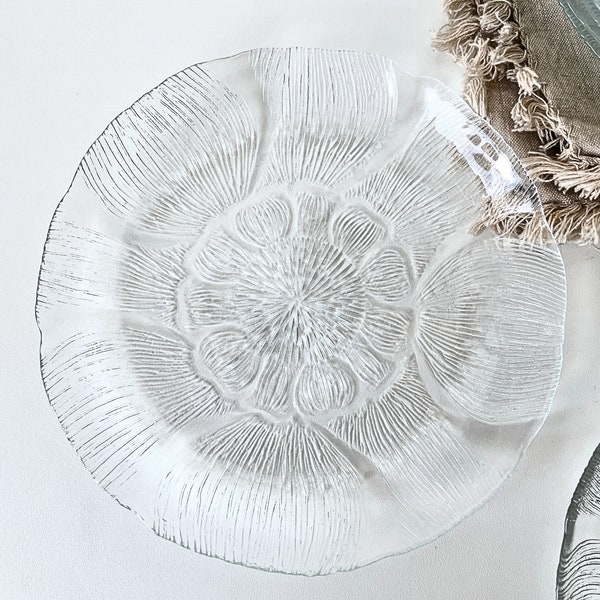 Glass Plate Flower - Etsy