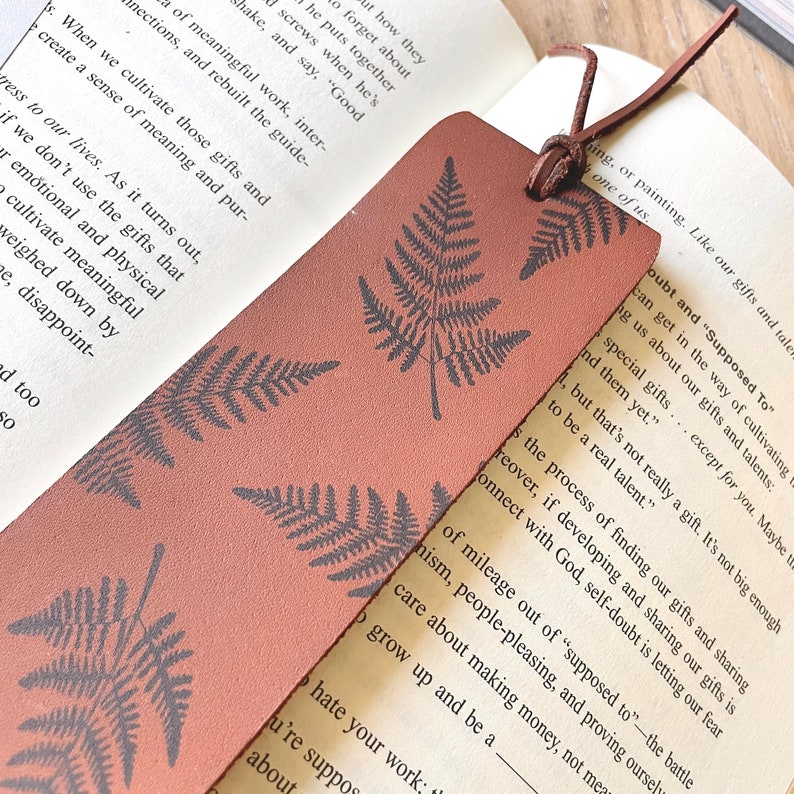 Leather Fern Bookmark/ Brown Leather Bookmark/ Gift for - Etsy