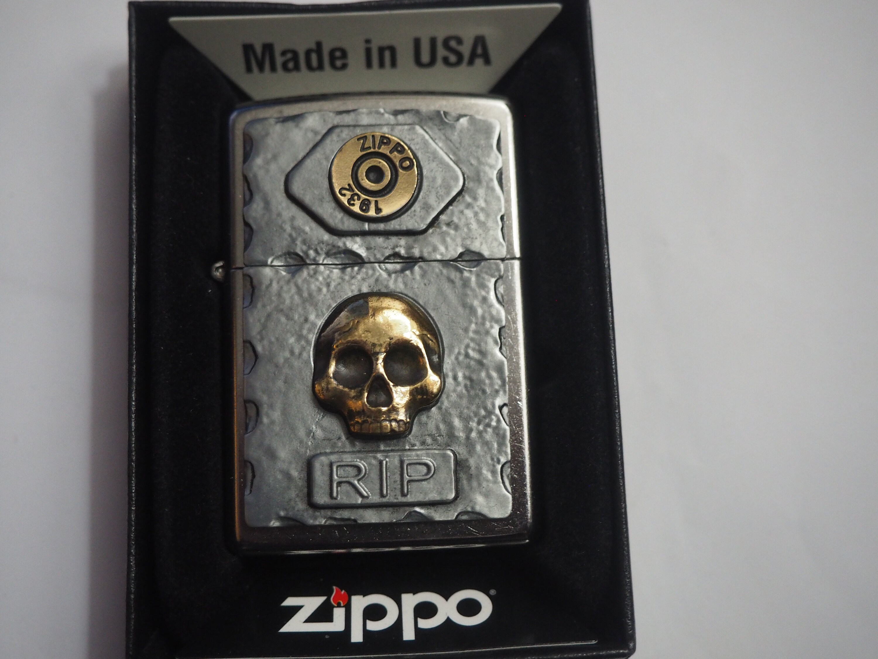 Skull Zippo Lighters