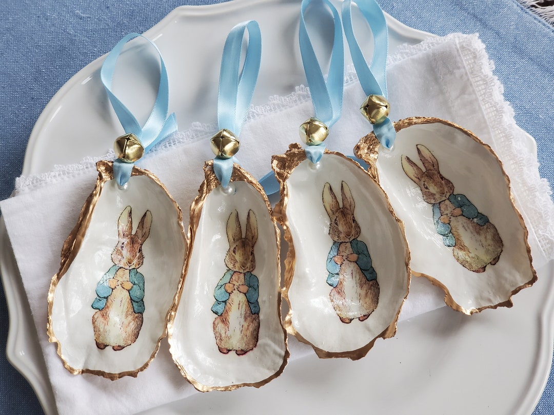 Set of 2, Peter Rabbit Oyster Ornaments/ Napkin Rings - Etsy