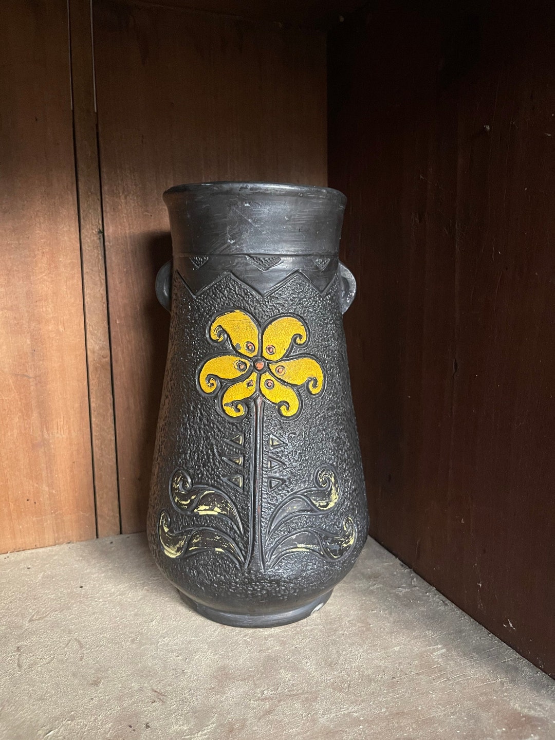 Vintage Japanese Tokanabe Pottery Vase With Yellow Flowers - Etsy