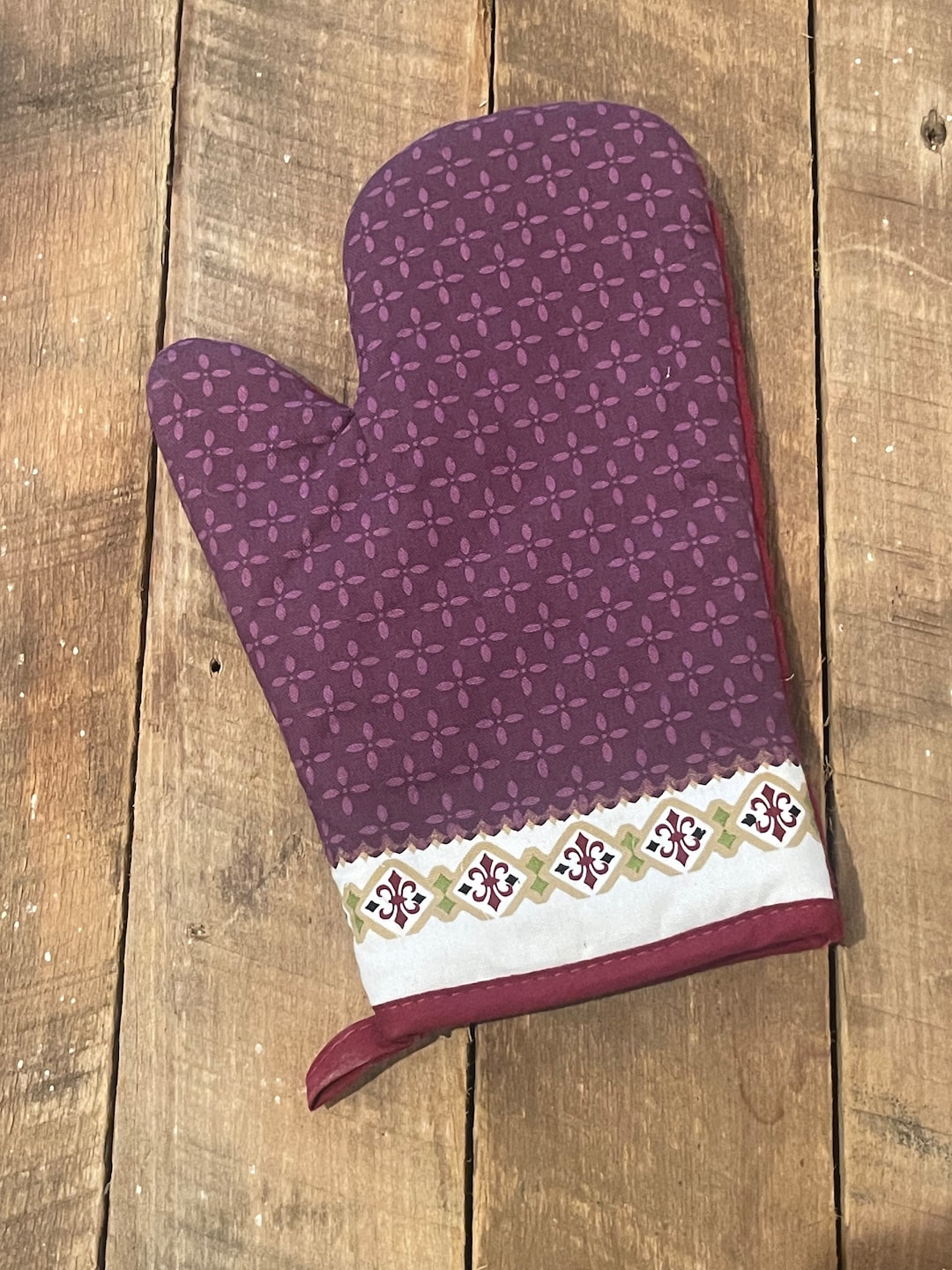 Vintage Purple and Maroon Potholder Hand Shaped With Hanging Loop - Etsy