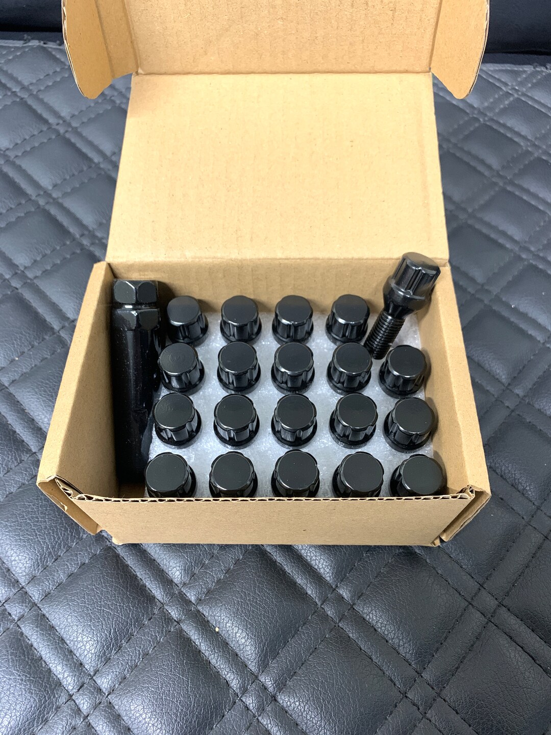 20 Black Spline Lug Bolts 12x1.5 for BMW M3 M5 335 135 E46 F10 F30 E36 ...