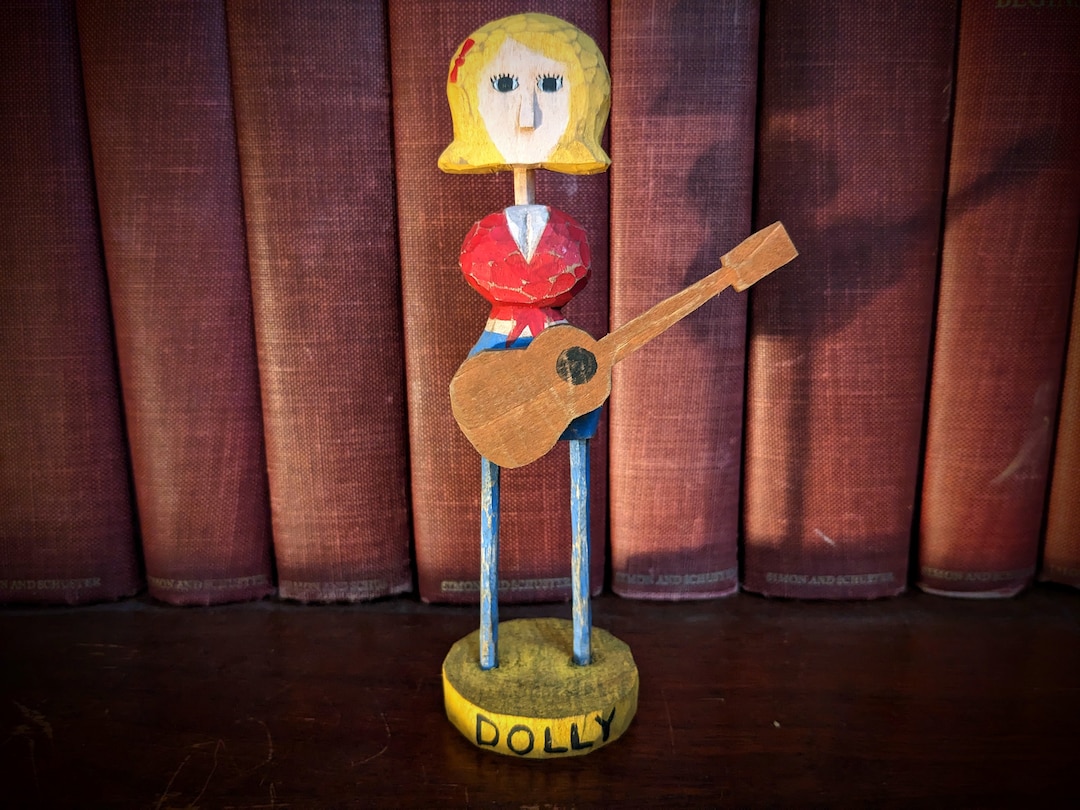 Dolly Parton Wooden Figurine - Etsy
