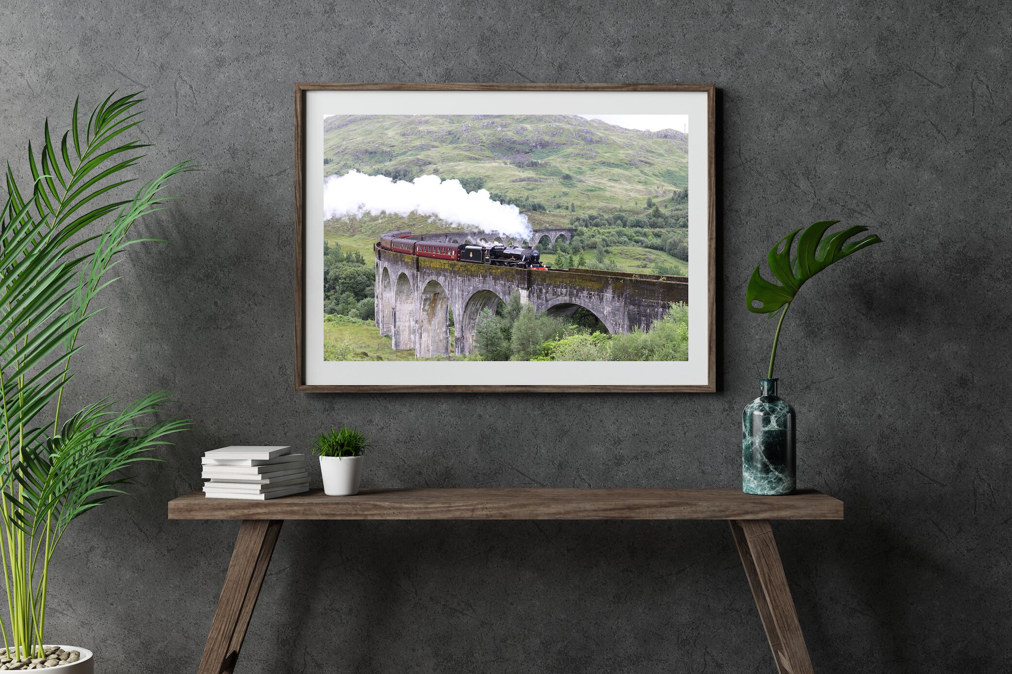 Glenfinnan Viaduct, Jacobite Steam Train Express, Arch Bridge, Scotland ...
