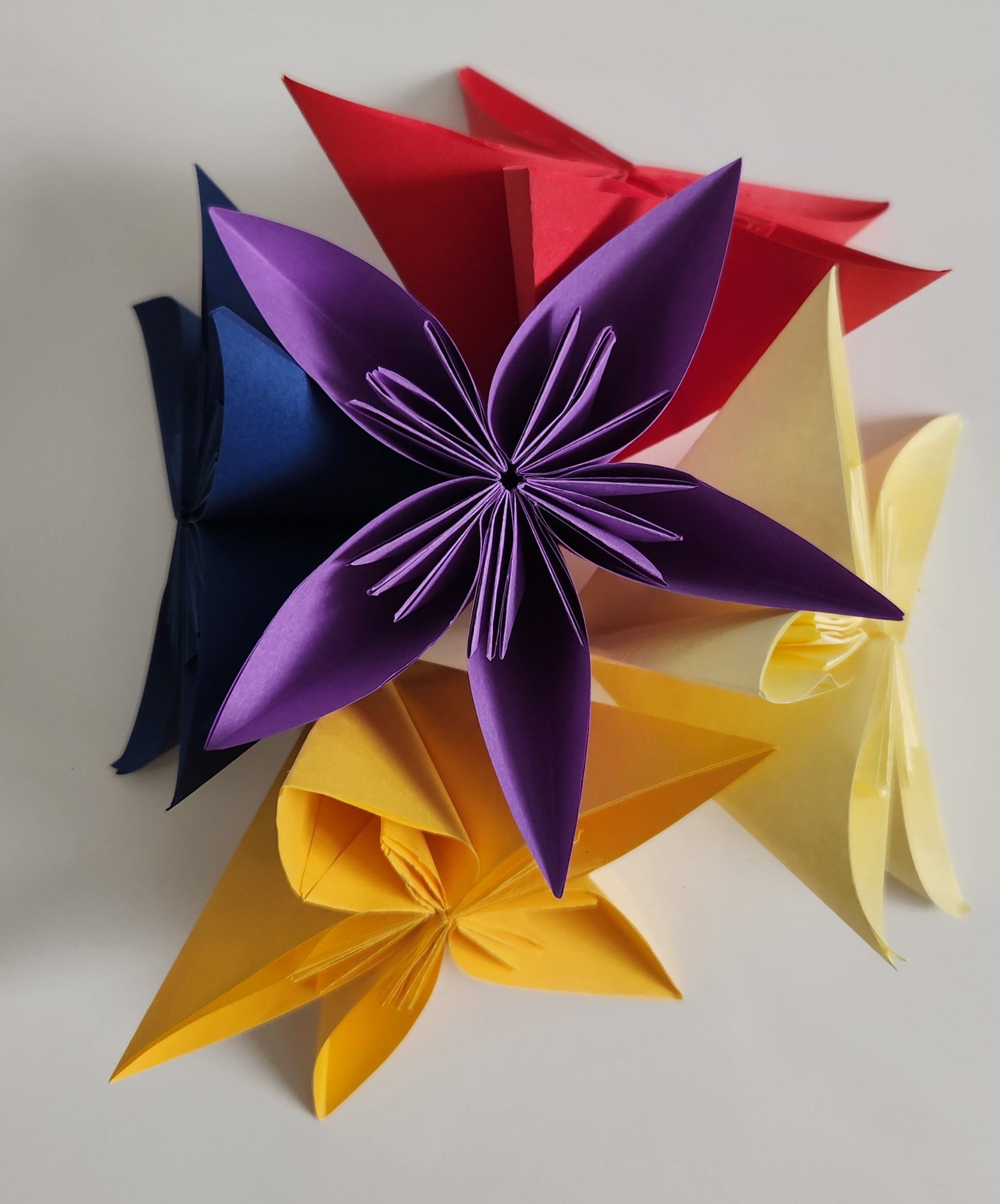 Large Kusudama Flower, Origami Flower, Wall Decoration, Origami Gifts ...